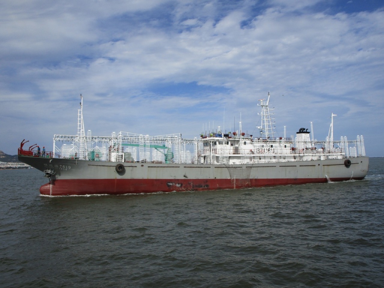 Fu Yuan Yu 7619 | Vessels | Bait-to-Plate | The Outlaw Ocean Project