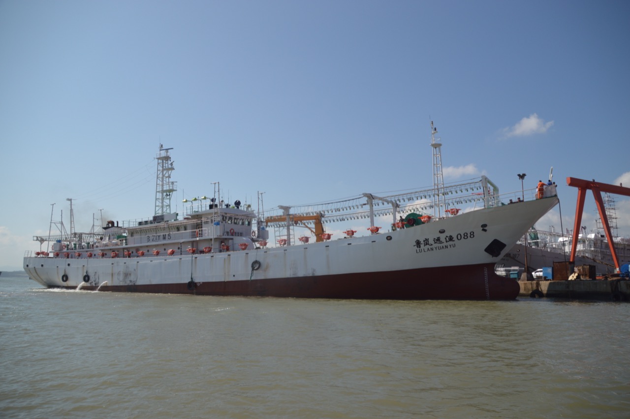 Lu Lan Yuan Yu 88 | Vessels | Bait-to-Plate | The Outlaw Ocean Project