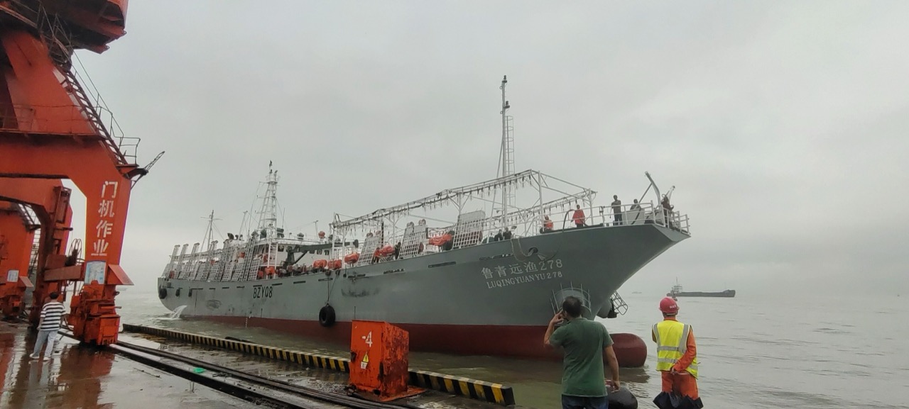 Lu Qing Yuan Yu 277 | Vessels | Bait-to-Plate | The Outlaw Ocean Project