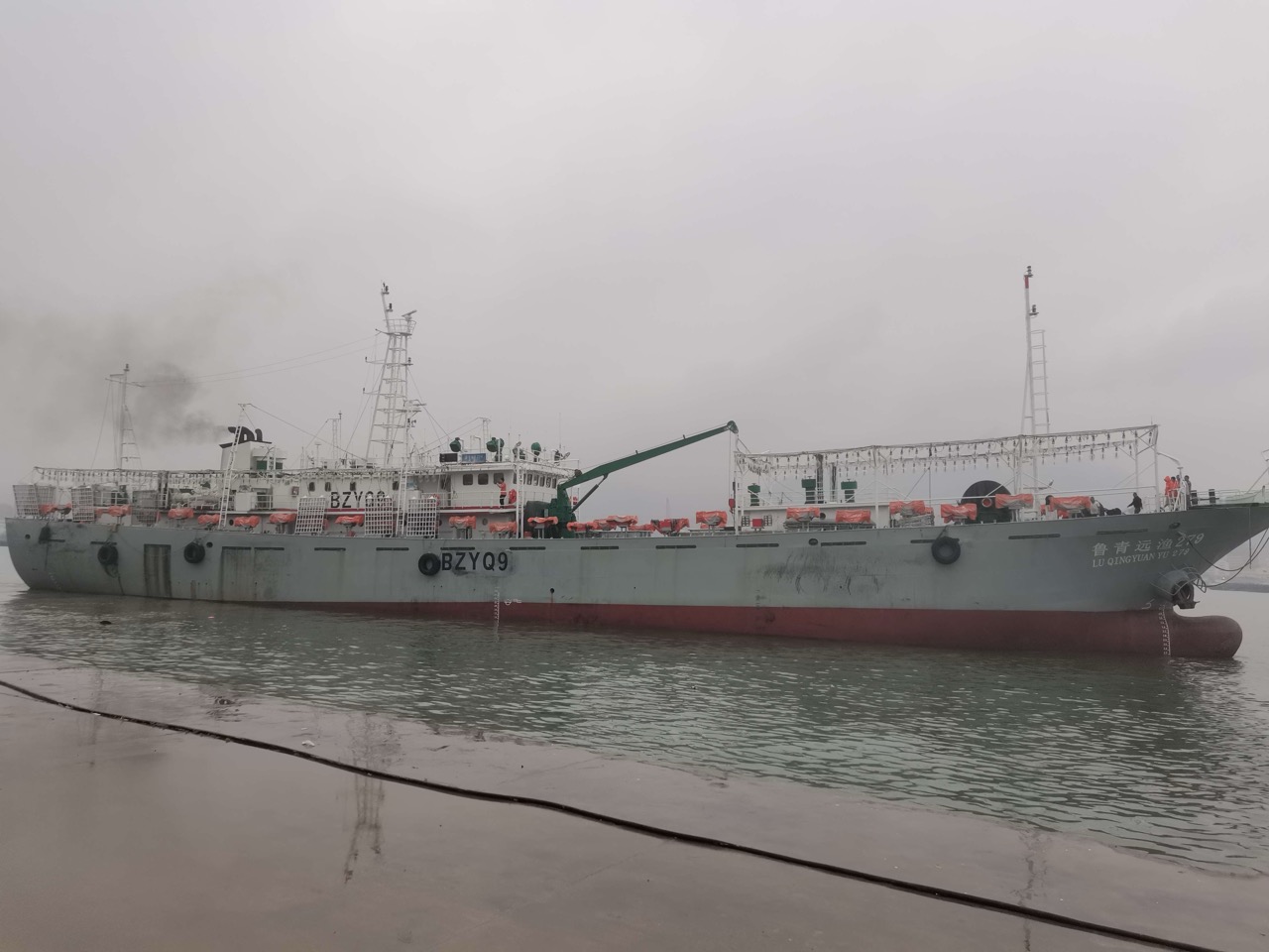 Lu Qing Yuan Yu 287 | Vessels | Bait-to-Plate | The Outlaw Ocean Project