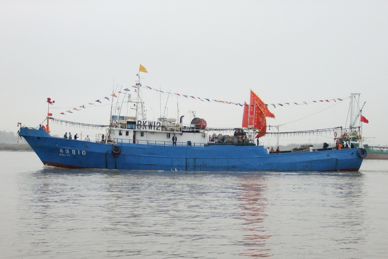 Zhou Yu 9 | Vessels | Bait-to-Plate | The Outlaw Ocean Project